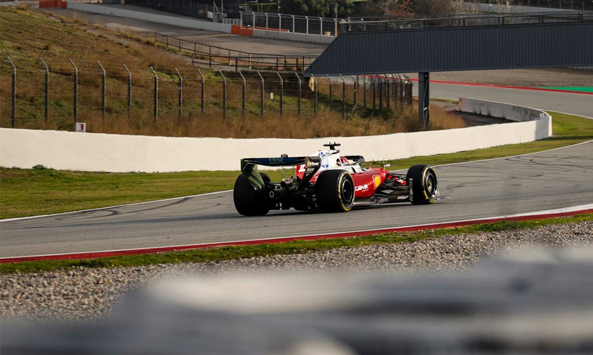 Η Ferrari κρατά κρυφή την πραγματική της δύναμη - Πότε αναμένεται η ...